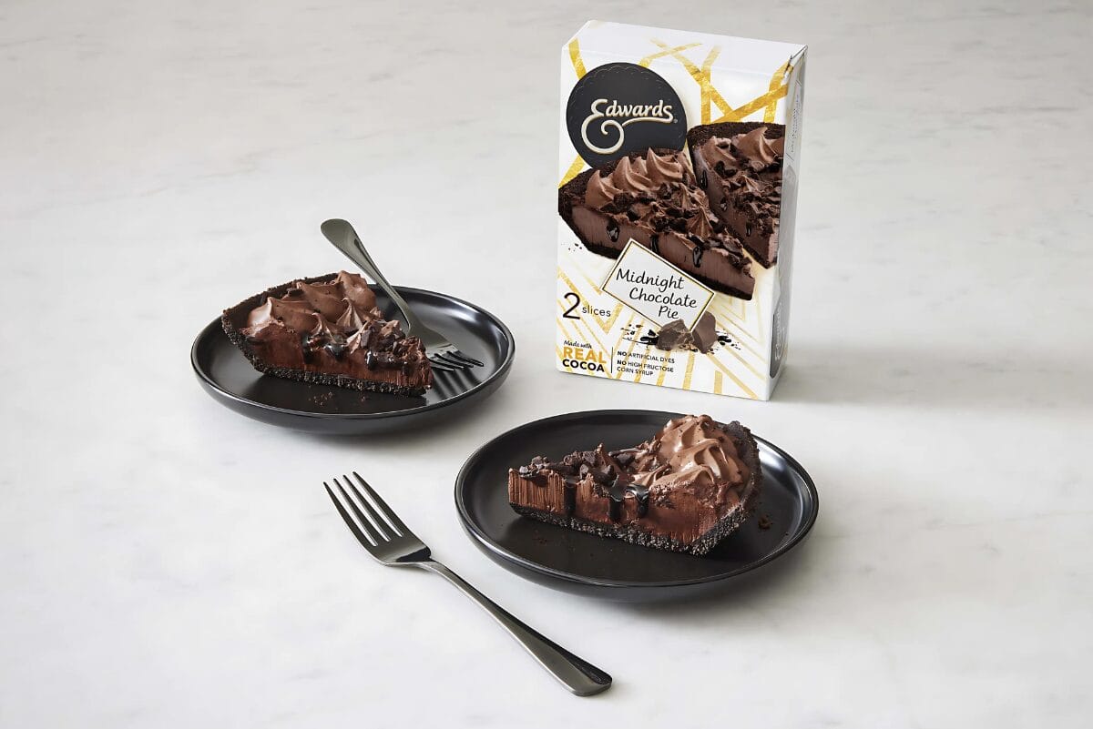 Edwards celebrates National Dessert Day with pie giveaway - Commercial ...